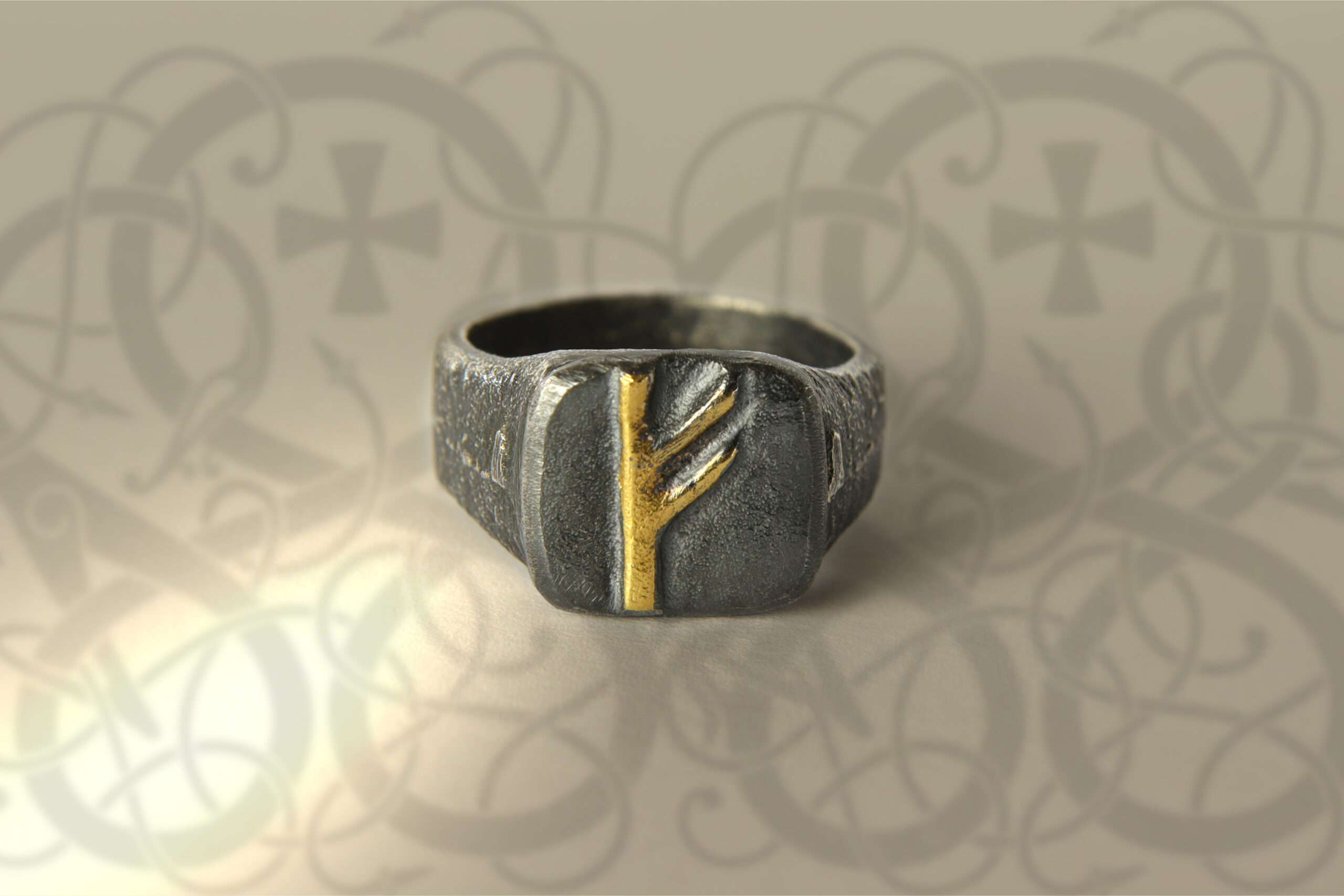 Fehu Golden Glyph Viking Rune Ring - jarðfe